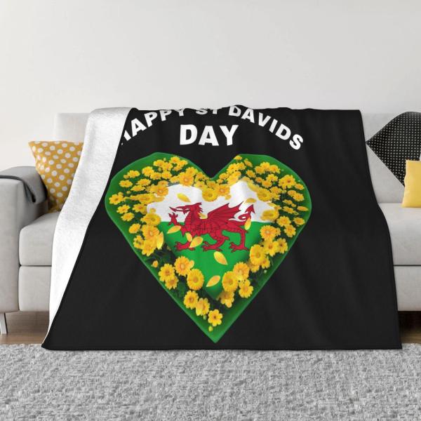 商品名:  St. David's Day Daffodils Welsh Wales Flag Premium Fleece Blanket, Ultra-Soft Plush Throw Blanket, Warm Cozy Fleec...