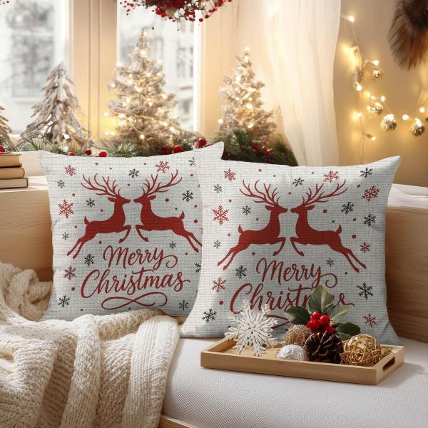 商品名: HOMETITUTE クリスマスクッションカバー 2枚セット 18x18インチ リネン 装飾 レッドトナカイ メリークリスマスのレタリングと雪の結晶 冬 ホリデー 枕カバー ソファ/ベッド用 HOMETITUTE Set of 2...