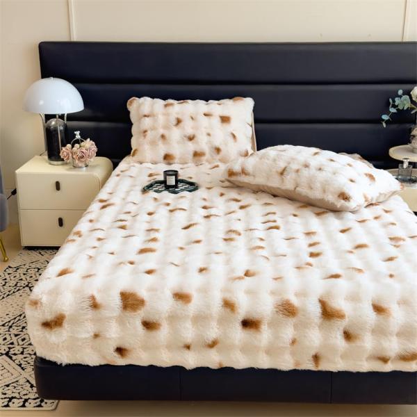 商品名:  Thickened Milk Velvet Bedspread Single Piece Winter Warmth Velvet Double Bed Sheet Set Full-Coverage Mattress Prot...