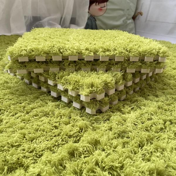 商品名:  12 Pcs Plush Interlocking Carpet Tiles, Soft Fluffy Interlocking Square Foam Area Rugs Protective Floor Carpet Pla...