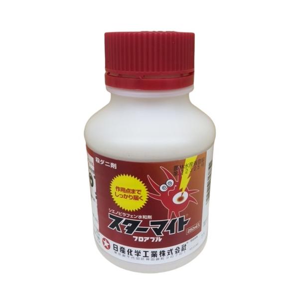 商品のパッケージは予告なく変更することがあります。■登録番号第22305号■有効成分シエノピラフェン・・・30.0％■特長●新規有効成分「シエノピラフェン」が、ハダニ体内にある「電子伝達系複合体II」にしっかり届き、その働きを阻害するので抵...