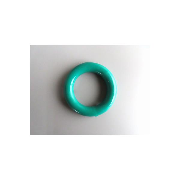 メロンなど転がりやすいものの陳列に最適です。ボールなどにもおすすめです。直径：約9cm内径：約5.5cm☆6個まで追跡メール便可能発送可能数を超えたご注文で追跡メール便を選択されている場合は当社で宅配便発送に変更させていただきます。