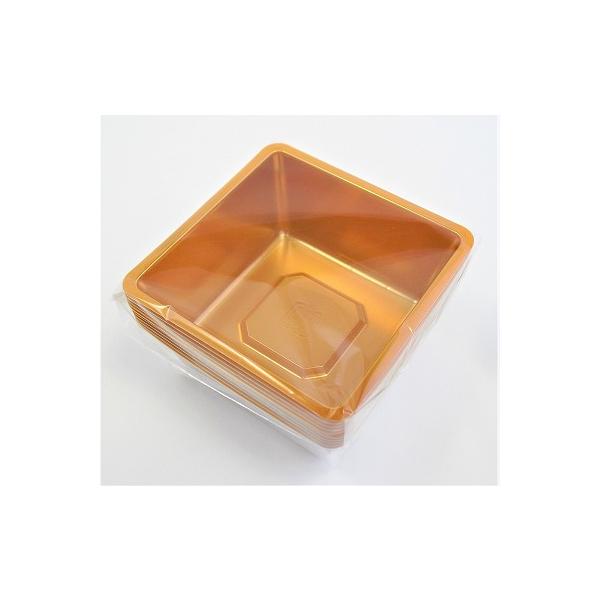 10枚セット重箱やオードブルの仕切りなどに便利です。大量にご購入希望の場合はお問い合わせください。サイズ：72×72×H30数　量：10枚素材：HIPSメーカー：大黒工業