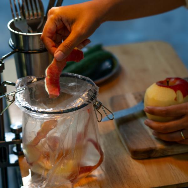 商品は画像2枚目のユーティリティーパーツセットのみになります。▼セット内容丸型ハンガー Lサイズ/1点・丸型ハンガーSサイズ/1点・フック型ハンガー/1点・自在クランプ/3点・収納ケース/1点※2WAYSTANDは付属しません。2Wayスタ...