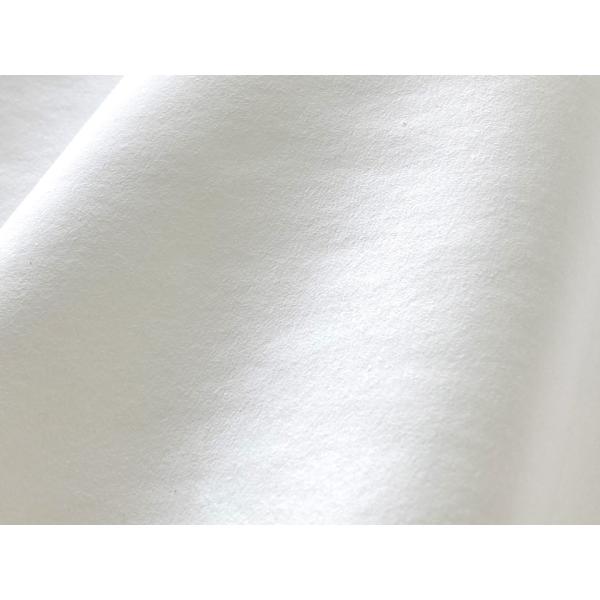 メール便送料無料！！クラレのスエード調人工皮革「クラリーノ」がアウトレットで登場！この価格で「クラリーノ」が買えるのは布百選だけ！・寸法：(巾)約135cm (長さ)約100cm (厚)0.6〜0.7mm・使用例：内装・シート、ソファーシー...