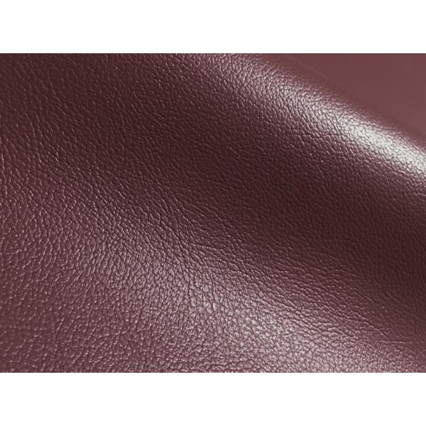 しなやかで柔らかく扱いやすい広幅・無地の合成皮革生地。自然なツヤがあり、伸縮性があるため施工がしやすいです。難燃性試験に合格しているので自動車内装や店舗、ご家庭でも安心。汚れがつきにくい防汚済みで清潔にご使用いただけます。・自動車用内装材難...
