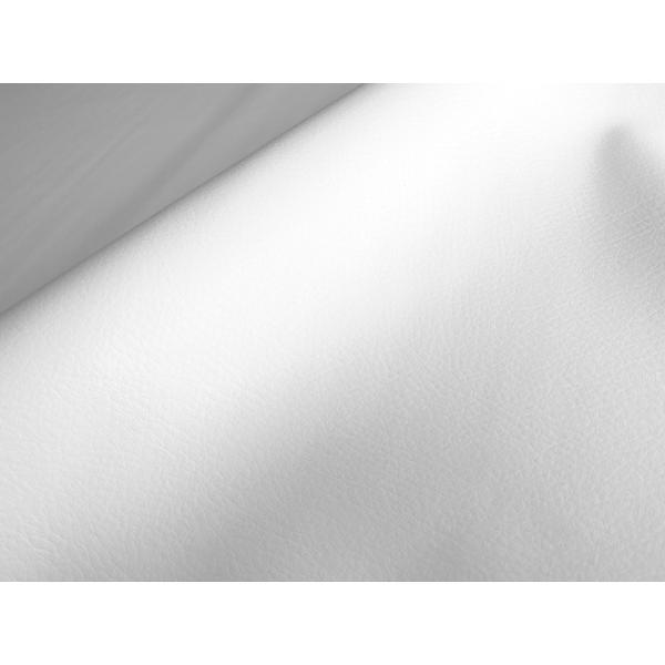 バイクやジェットスキーのシートに最適な耐候性仕様のレザー！！浅めのシボ（革模様）が入った丈夫な生地ですが伸縮性があるので施工がしやすく、ややしっとりとした触り心地の生地です。難燃性なのでお車の内装にもお使いいただけます。・自動車用内装材難燃...