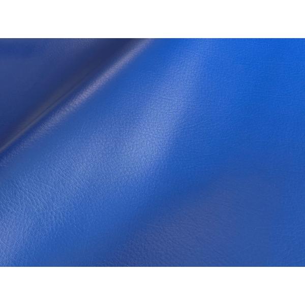 バイクやジェットスキーのシートに最適な耐候性仕様のレザー！！浅めのシボ（革模様）が入った丈夫な生地ですが伸縮性があるので施工がしやすく、ややしっとりとした触り心地の生地です。難燃性なのでお車の内装にもお使いいただけます。・自動車用内装材難燃...