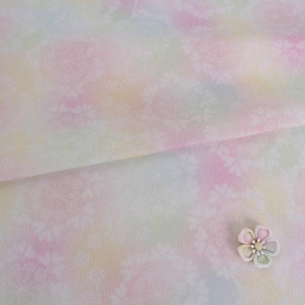 ■レーヨン100% ■約68cm幅※ボタンは直径約2cm。10cm単位で販売、価格は10cm分。数量は10cm単位で入力して下さい(例:1m購入なら数量10)。大人気のつまみ細工作家・つゆつきデザイン第二弾登場！つまみ細工用にぼかし柄にフラ...