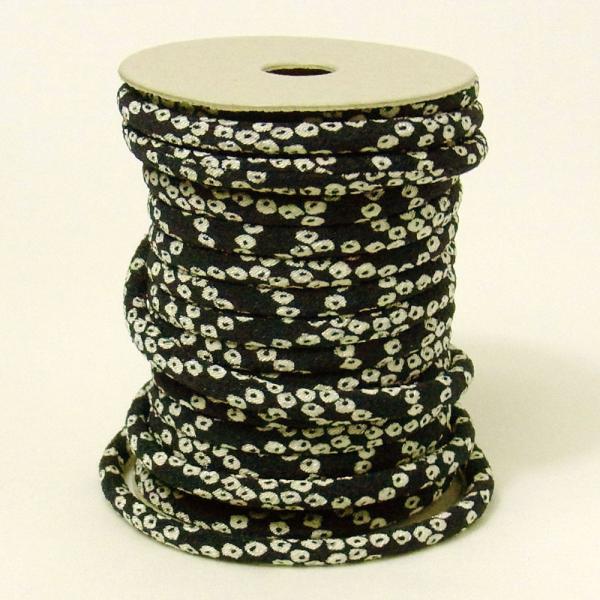 ■表地（ちりめん）：ポリエステル100%　中芯：アクリル100%※10cm単位で販売、価格は10cm分です。数量は10cm単位で入力して下さい(例:1m購入なら数量10) ●シンプルですっきりとした疋田しぼり柄で、シンプルで使いやすいちりめ...