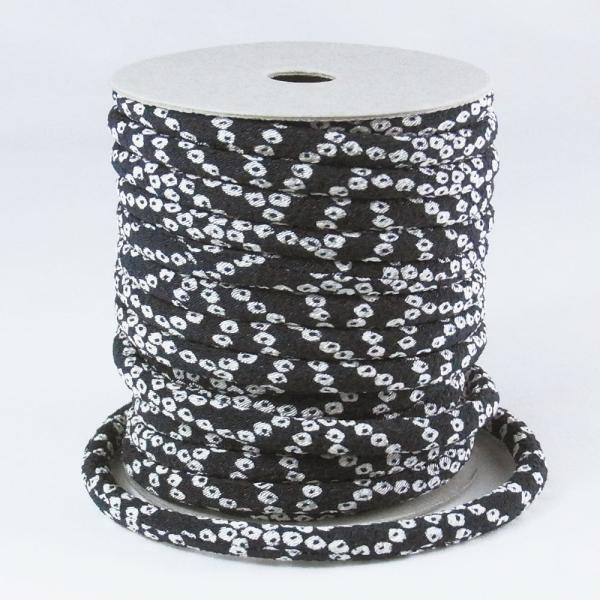 ■表地（ちりめん）：ポリエステル100%　中芯：アクリル100%※10cm単位で販売、価格は10cm分です。数量は10cm単位で入力して下さい(例:1m購入なら数量10) ●シンプルですっきりとした疋田しぼり柄で、シンプルで使いやすいちりめ...