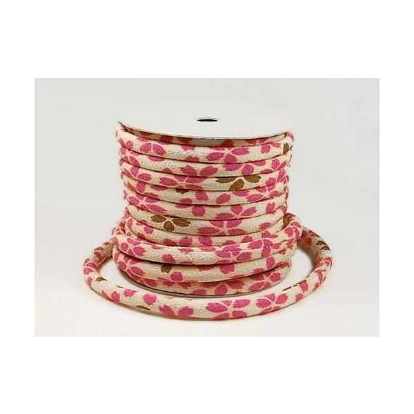 ■表地（ちりめん）：ポリエステル100%　中芯：アクリル100% ※10cm単位で販売、価格は10cm分です。数量は10cm単位で入力して下さい(例:1m購入なら数量10) ●シンプルな桜模様が可愛らしいちりめんの和風ひも。アイボリーがかっ...