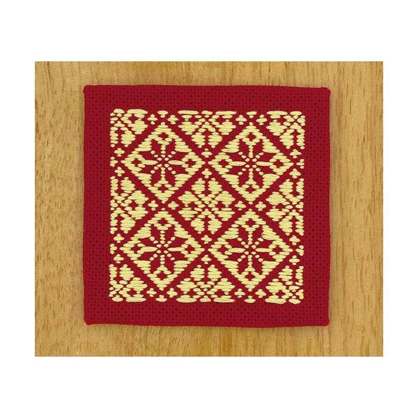 ■出荷目安：2〜7日後●日本の伝統刺繍「こぎん」を実用的なアイテムにアレンジした「コースター」。いつもの食卓に、かわいい手作りの小物を。日本の伝統刺繍ながら、どこか洋風な感じも漂うかわいらしいデザインです。●出来上がりサイズ：約縦10cm×...