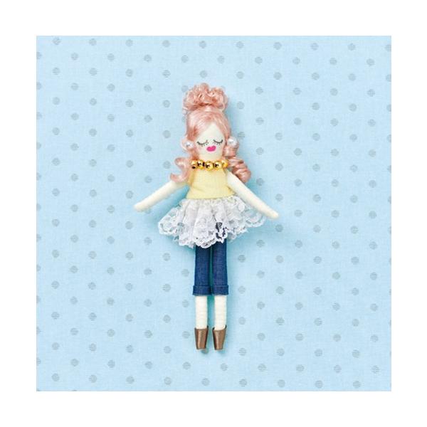 ●大人気！ドールチャーム用のドレスキットが続々と登場！ お好みのドレスキットを選んで可愛いお人形を作りましょう。縫わずに簡単に作れるので、初心者の方にもオススメ。作ったお人形をカバンなどに付けて飾るのも可愛いですね♪ ●アクセサリーと靴で、...