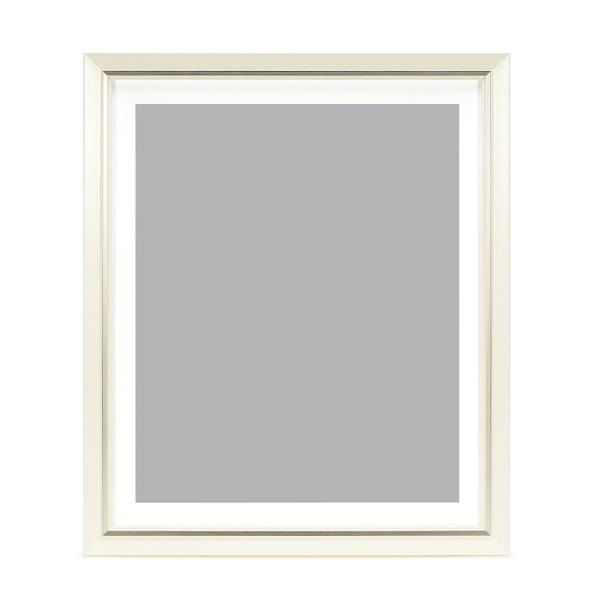 ■外径/約45.4cm×38.7cm、内径/約40.4cm×33.7cm、マット紙内径/約36.4cm×29.7cmクロスステッチやフランス刺しゅうなどの作品を飾るための木製額縁。ししゅうキットと合わせてお求めください。マット紙の内径が、ｗ...