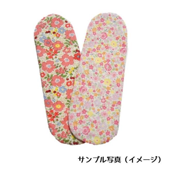 柄が選べないからお買い得！布パッド2枚セットです。普通サイズの布ナプキンとほぼ同じ厚さ。ホルダーと一緒にお使いいただくことをオススメいたします。もちろんそのままでもご使用可能です。 肌にふれる部分はオーガニックコットン。＜素材＞ 内側(肌側...