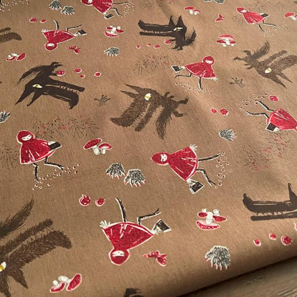 【綿麻生地の特徴】綿は伸びにくく丈夫であり、吸湿性、保温性、通気性に優れた繊維です。染色性、発色性にも優れ、肌触りもよく、洗濯にも強い性質を持ちます。麻は、少しザラザラとした硬い手触りが特徴、この生地の硬さを“シャリ感”とも言います。しわに...