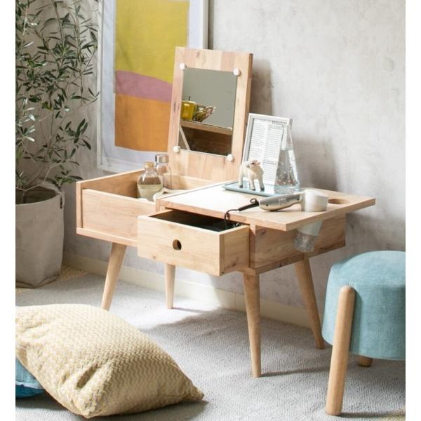 たっぷり収納できる床座タイプのドレッサーテーブルです。鏡を使わない時は閉じてテーブル仕様になります。ラバーウッド無垢材のみをふんだんに使った天然木シリーズで、個性豊かな木目が楽しめます。［サイズ］■製品サイズ：幅750×高さ435×奥行き4...