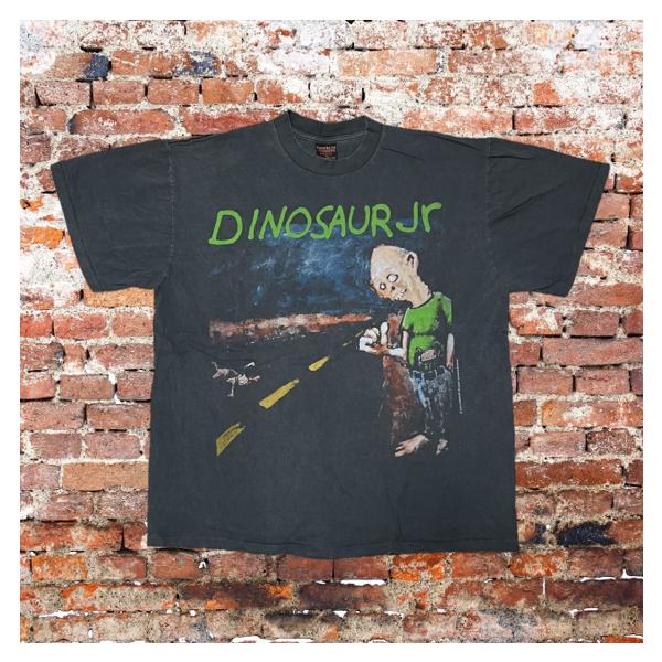 Dinosaur Jr. / ダイナソーJr.　Tシャツ　【ネコポス便配送】※【日付時間指定・代金引換】でのお取引はできません。●素材：コットン100%●カラー：・black【ブラック】●サイズ：XL