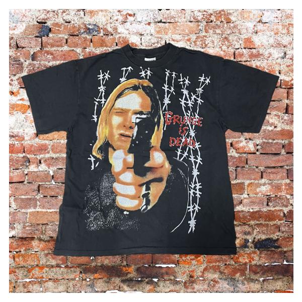 Kurt Cobain / カートコバーン　 Tシャツ【ネコポス便配送】※【日付時間指定・代金引換】でのお取引はできません。●素材：コットン100%●カラー：・black【ブラック】●サイズ：XL