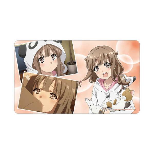 【発売日：2026年07月31日】宅配便配送商品 「青春ブタ野郎はバニーガール先輩の夢を見ない」より、マルチデスクマットの登場です。梓川かえでの印象的なシーンをマルチデスクマットに仕上げました。デスクに敷いたり、お部屋に飾ったり、キャラクタ...