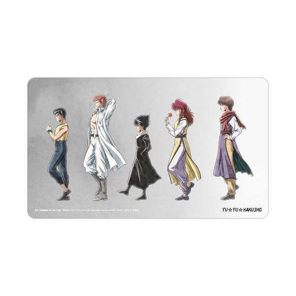 【発売日：2026年09月30日】宅配便配送商品 「幽☆遊☆白書」より、マルチデスクマットの登場です。浦飯幽助、桑原和真、飛影、蔵馬、コエンマの描き下ろしイラストをマルチデスクマットに仕上げました。デスクに敷いたり、お部屋に飾ったり、キャラ...