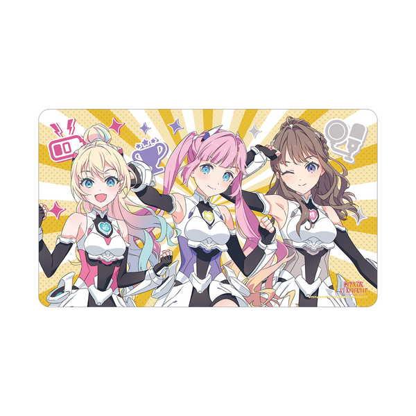 【発売日：2026年09月30日】宅配便配送商品 「ラブライブ！蓮ノ空女学院スクールアイドルクラブ」より、マルチデスクマットの登場です。大沢 瑠璃乃、藤島 慈、安養寺 姫芽の描き下ろしイラスト、作品ロゴ、メンバーアイコンをマルチデスクマット...
