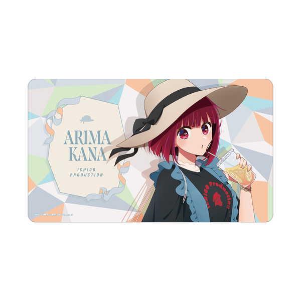 【発売日：2026年09月30日】宅配便配送商品 【推しの子】より、マルチデスクマットの登場です。有馬かなの描き下ろしイラストをマルチデスクマットに仕上げました。デスクに敷いたり、お部屋に飾ったり、キャラクターとの日常をお楽しみください。【...