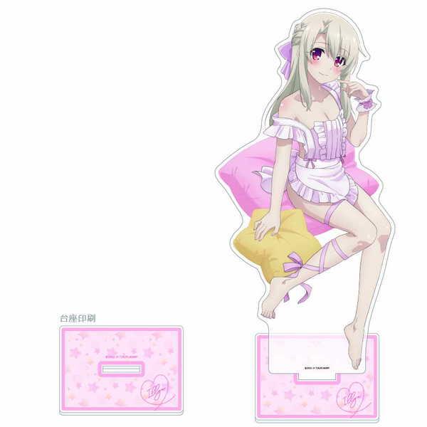 【発売日：2026年05月31日】メール便配送商品 劇場版「Fate/kaleid liner プリズマ☆イリヤ Licht 名前の無い少女」より、描き下ろし特大アクリルスタンドが登場！高さ約30cmの大きなサイズのアクリルスタンドです。【...