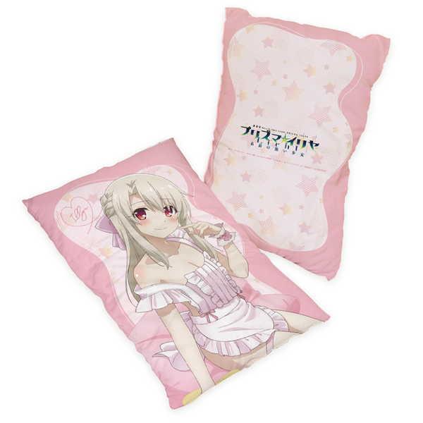 【発売日：2026年05月31日】メール便配送商品 劇場版「Fate/kaleid liner プリズマ☆イリヤ Licht 名前の無い少女」より、描き下ろしまくらカバーが登場！しなやかで伸縮性の高いスムース生地を使用した、ファスナー式の枕...