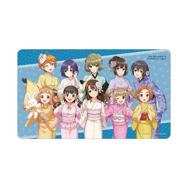 【発売日：2026年07月31日】宅配便配送商品 「アイドルマスター シンデレラガールズ」より、マルチデスクマットの登場です。市原仁奈、奥山沙織、キャシー・グラハム、白菊ほたる、高垣楓、鷹富士茄子、福山舞、藤原肇、横山千佳、龍崎薫の描き下ろ...