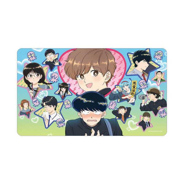 【発売日：2026年09月30日】宅配便配送商品 「ガンバレ！中村くん!!」より、マルチデスクマットの登場です。キービジュアルをマルチデスクマットに仕上げました。デスクに敷いたり、お部屋に飾ったり、キャラクターとの日常をお楽しみください。【...