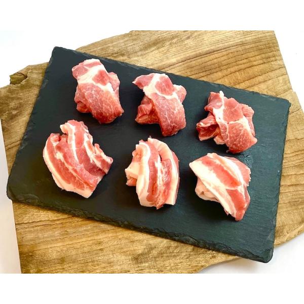 □ 内容量５００ｇ (豚カタロース肉250g  豚バラ肉250g)□ 賞味期限　冷凍180日間□ 原材料豚肉（肩ロース肉、バラ肉）※注意事項・ギフト包装、のし等が必要な場合は備考欄にご記入ください。・この商品は冷凍品になります。・商品お届け...
