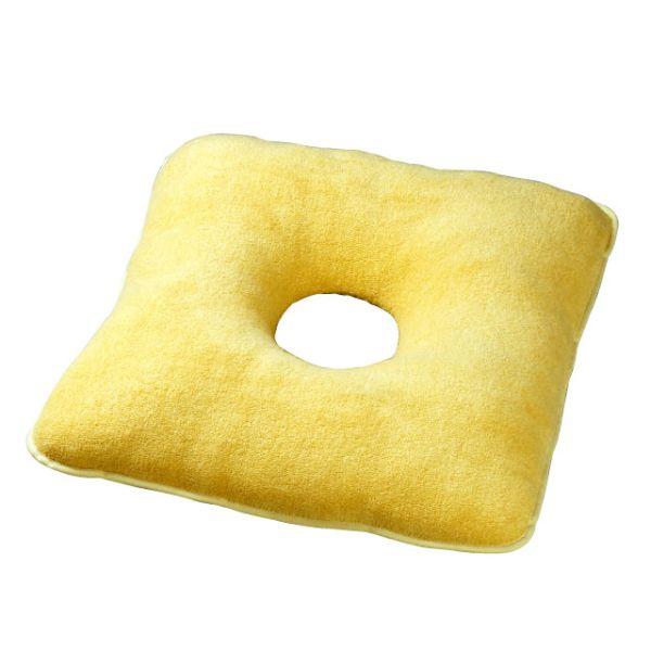 【介護用品：床ずれ防止クッション】ベッドや椅子などさまざまな場面で使用できる便利な角座。