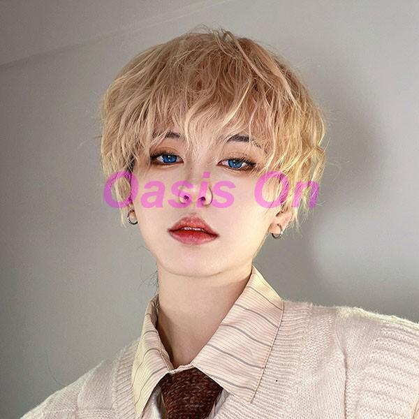 [ セット内容 ]ウィッグ/ヘアネット【※こちらの商品は、個人差等ございますので、商品ご到着後、お客様ご自身より手くしやカット等多少の調節が必要な場合もございます。】「記載のないアクセサリー　小物等は付属しません」[ カラー ]ゴールド[ ...