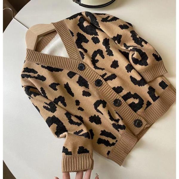 ■素材：コットン/ポリエステル■カラー：写真色■サイズ：110-150【ご注意】※サイズ詳細は床置き実寸のため、若干の誤差がある場合がございます。ご了承下さいませ。※縫製から余分な糸が出てることがございます。（お客様で切って頂く様お願いして...