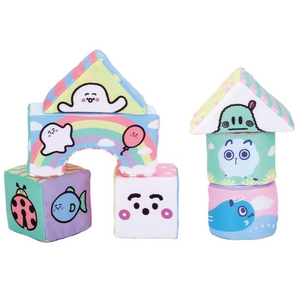 [バンダイ(BANDAI)] シナぷしゅ ぷしゅぷしゅとおともだちやわらか布つみき ・ぷしゅぷしゅとおともだちのいろいろなデザインのつみきで、積んだりくずしたり何度でも楽しめます。・ぷしゅぷしゅの顔にはカシャカシャ素材とリンリン鈴入り！・布...