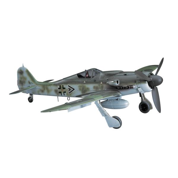 ハセガワ 1/32 ドイツ空軍 フォッケウルフ Fw190D-9 プラモデル ST19 ・組み立て、塗装が必要なプラモデル。別途、工具、塗料等が必要。