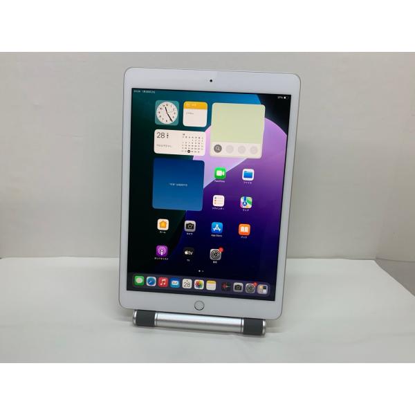 APPLE iPad 第8世代 A2429モデル番号：MYMJ2J/AOSver：18.5■色：シルバー■容量：32GB■解像度：2160×1620 10.2インチ高さ：250.6 mm幅：174.1 mm厚さ：7.5 mm重量：495 g...