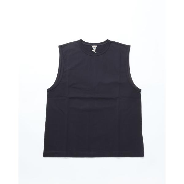Air Spinning Tenjiku / no sleeve shirt空気紡績によってこまかな毛羽立ちを取り除いた30双糸度詰めの天竺は、登場以来フィルメランジェの春夏定番素材として提案し続けています。糸の素性がそのまま表現できている...
