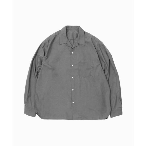 ※店舗間移動のため、発送までに3日かかる事がございます。Our classic Overshirt has been re-engineered with a rounded hem and a longer length. Here in...