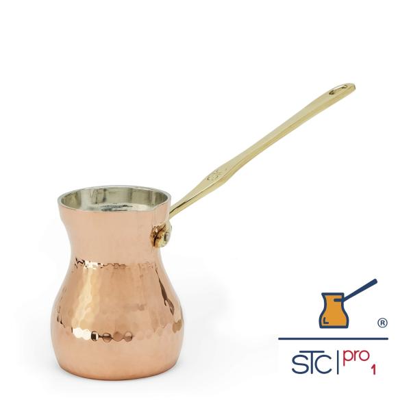 【発売日：2025年11月18日】世界チャンピオンの抽出理論に基づいたトルココーヒーの抽出器具手打ちで作られた厚さ1.5mmの銅で製造されているため、抽出中に理想的な熱コントロールができます。またその厚さのため耐久性に優れています。人間工学...