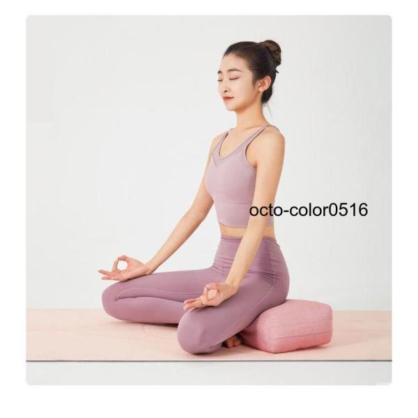 商品名:ヨガ ボルスター ヨガクッション ヨガグッズ ヨガ枕 体操 体幹 ボルスター ヨガク サポート 補助 クッション プロップス 抱きまくら 長枕 ヨガ ポージング ポーズ補助 サポート ヨガグッズ 補助具 枕             ...