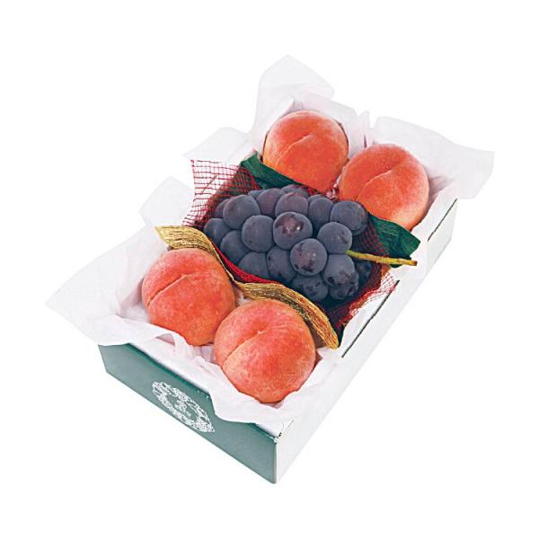 内容：ニューピオーネ約500g／岡山または福岡産、桃×4（計約1.2kg）／山梨産（カタログ番号：0899）