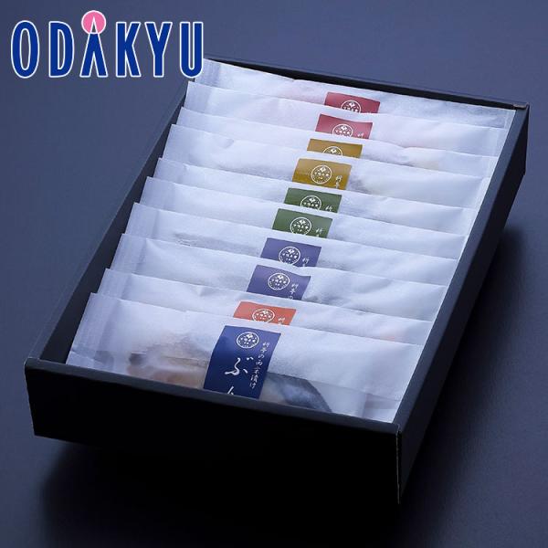 産地：カラスカレイ（ロシア産）、銀鮭（チリ産）、銀だら（アメリカ産）、金目鯛（クック諸島産、ニュージーランド産）、さわら（韓国産）、ぶり（国産）箱サイズ：31.8×44.6×3.3(cm)重さ：0.9kg賞味期限：製造日より30日内容：西京...