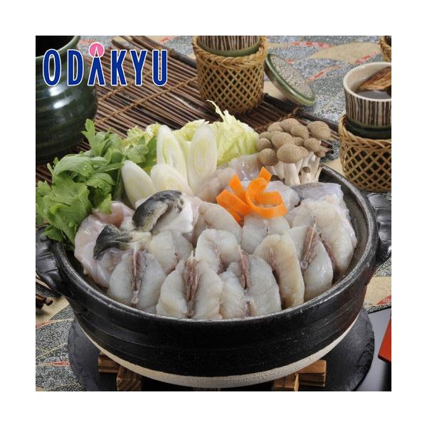 賞味期限：出荷日より30日間箱サイズ：38.2×33.8×7cm重さ：約2.2kg内容：ふくちり　900g（アラ：トラフグ・身：マフグ各450g）、ひれ酒用ヒレ　5枚、ポン酢　35g×5、モミジオロシ　16g