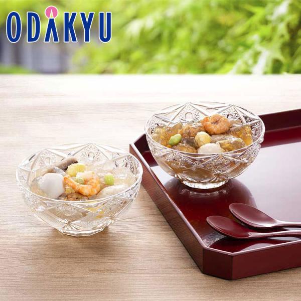 加工地：神奈川県重さ：1.5kg箱サイズ：35.5×22×5.5cm賞味期限：出荷日より14日間内容：冷やしおでん　こくうま煮干し醤油3袋、さっぱり鯛だし3袋