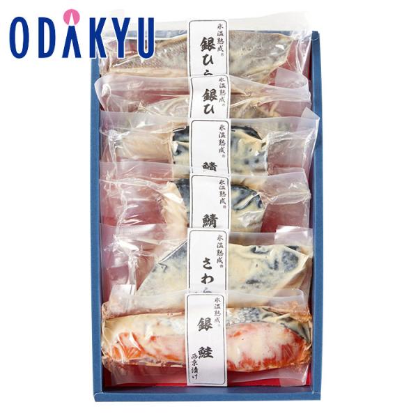 加工地：鳥取県産地：ギンヒラス（ニュージーランド他）、サワラ（国産他）、サバ（ノルウェー他）、ギンサケ（チリ）重さ：0.65kg箱サイズ：20x33x4.5cm賞味期限：出荷日より60日間内容：銀ひらす西京漬け６０ｇ×２、鯖西京漬け6０ｇ×...