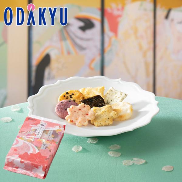 箱サイズ：27.0×17.0×7.5(cm)賞味期間：製造日から90日内容：あられ8枚入×16袋