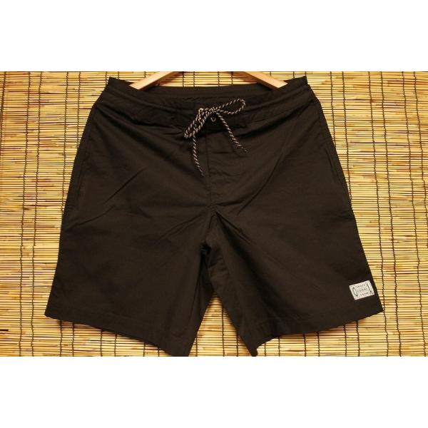 ODDBALL ORIGINAL BOARD SHORTS(オッドボール,オリジナル,海パン,ショーツ)BLACK左足の裾部分にODDBALL HAMMER TAG をワンポイント採用したシンプルなBOARD SHORTS【素材】綿68% ...